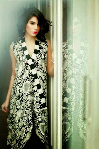 Long frocks | Pakistani Dresses | Mehndi Designs