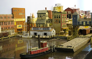 Model Railroad Minutiae: Waterfront dock