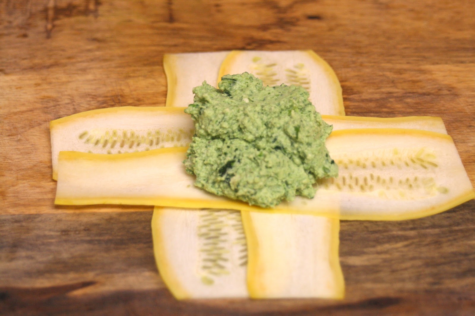 CupcakesOMG!: Paleo "Ravioli"