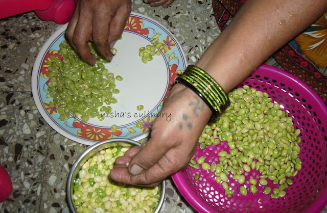 Kudpiraj's Garam Tawa: Koli Saaru with Hithkavare Bele by Nisha Baliga ...