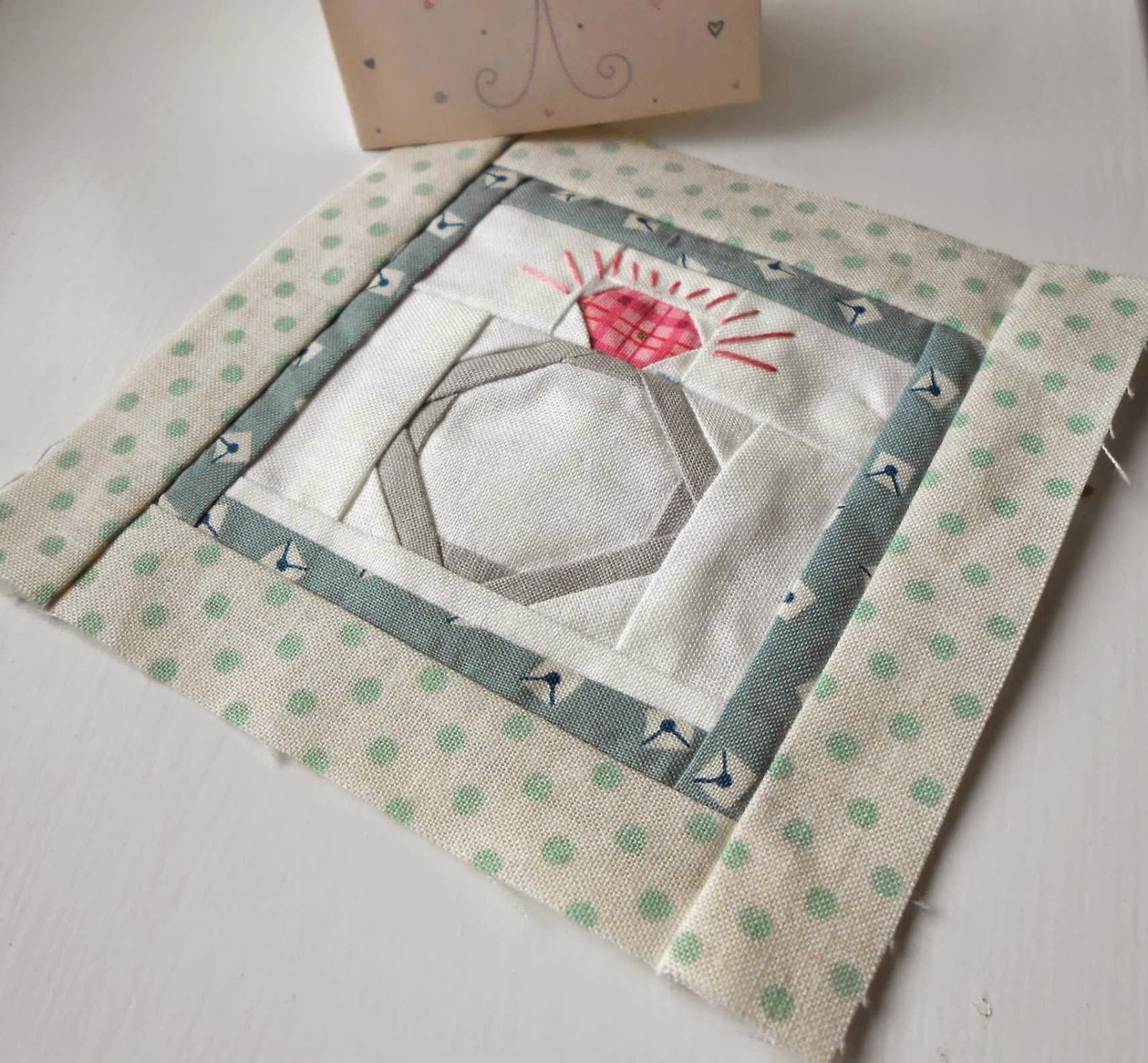 The Patchsmith: Block-a-Day Block 41 - Diamond Ring