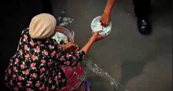 Pengertian Infaq, Orang Yang Diwajibkan Berinfaq Serta Dasar Hukumnya ...