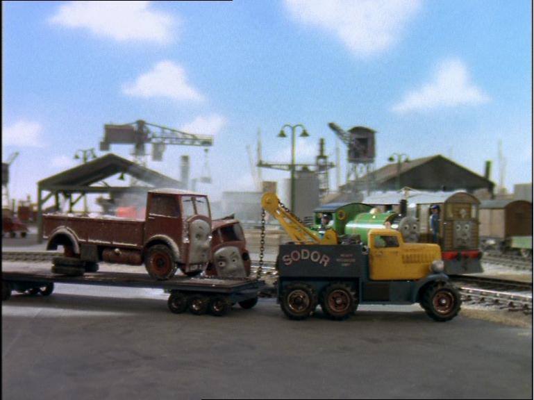 The Thomas and Friends Review Station: S15 Ep.14: Stuck on You