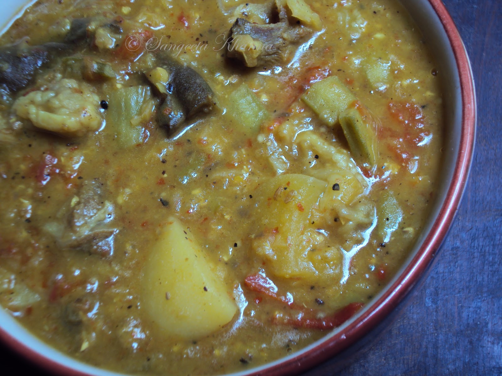 mutton dalcha .... goat meat and vegetables cooked with lentils..