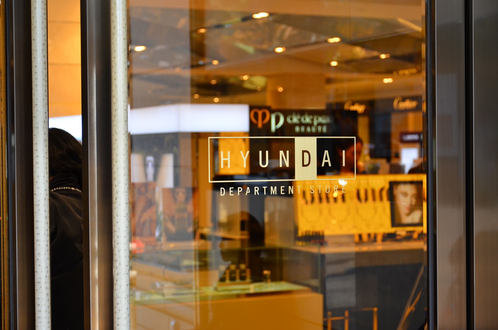 it's a journey: Hyundai Department Store, Seoul