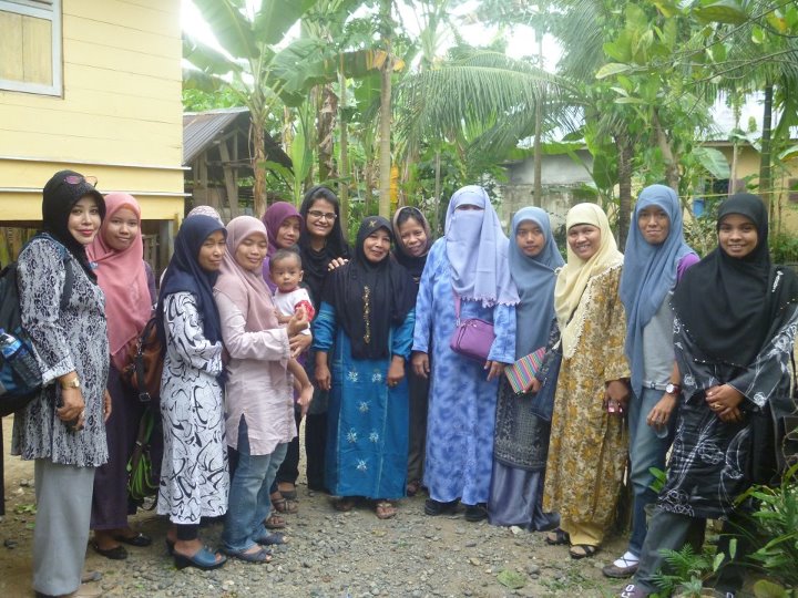 AMAN Women Commission : Is Positive Peace with Us? Exchange Program of ...