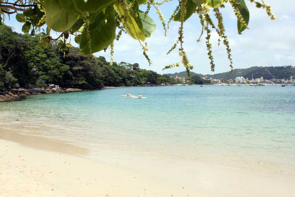 En auto a Brasil, Blog de Viaje: PLAYAS DEL MUNICIPIO DE BOMBINHAS
