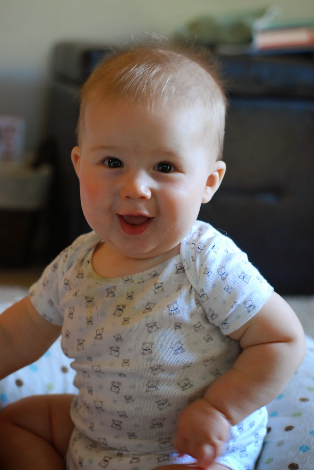 Mandy and Chris: Most Photogenic Baby