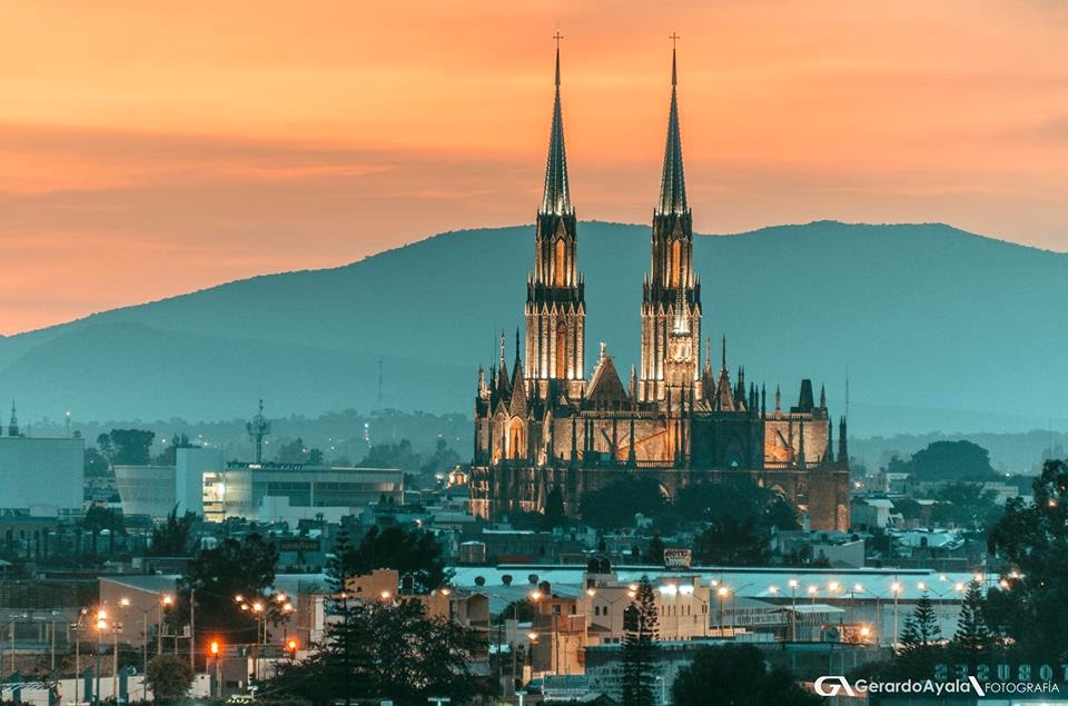 BRONCE | SANTUARIO GUADALUPANO DE ZAMORA MICHOACAN | MÉXICO ...