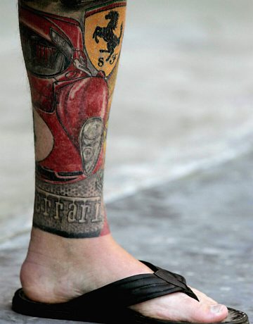 Paixão pela Fórmula 1 tatuada no corpo | Garagem do Rovida