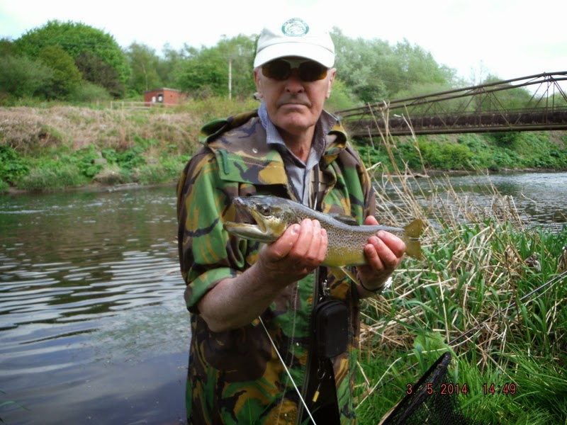 Flyfishing the River Irwell and other Streams.: River Irwell Radcliffe ...