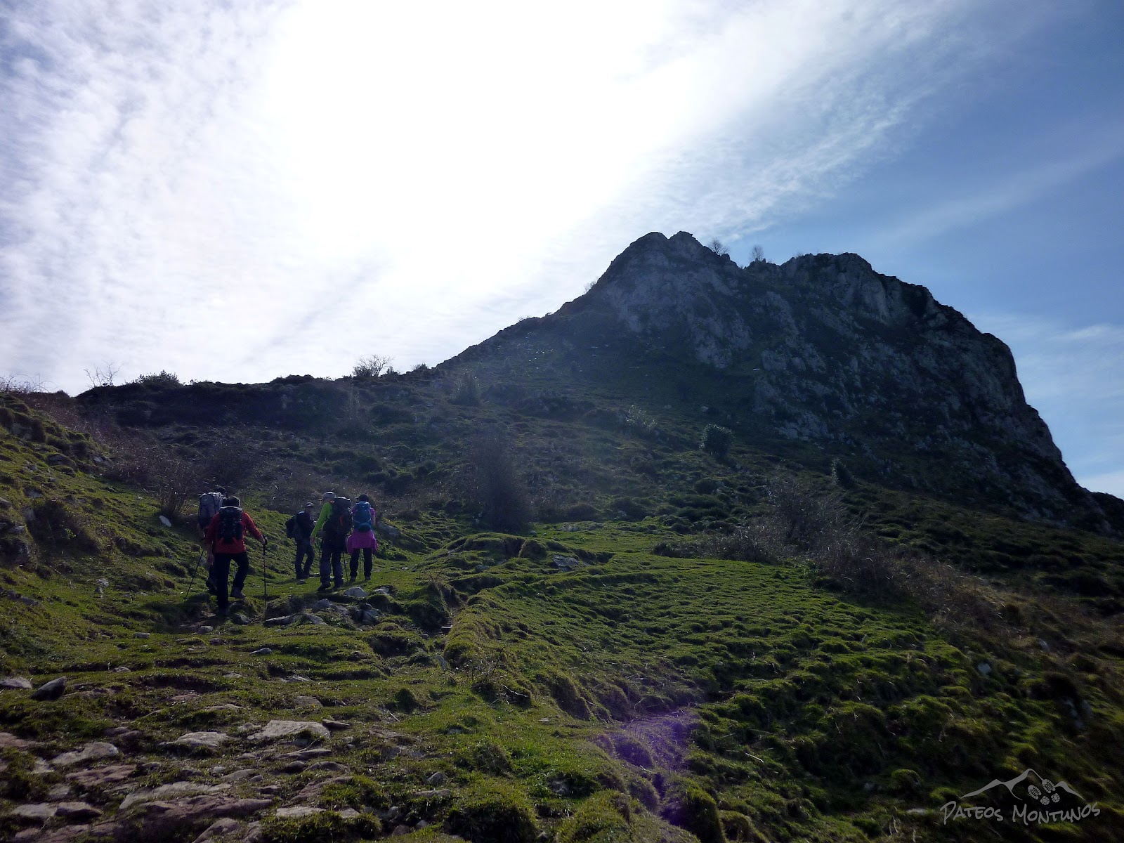 Pateos Montunos: Pico Cutiay y Sierra de Serandi por el Desfiladero de ...