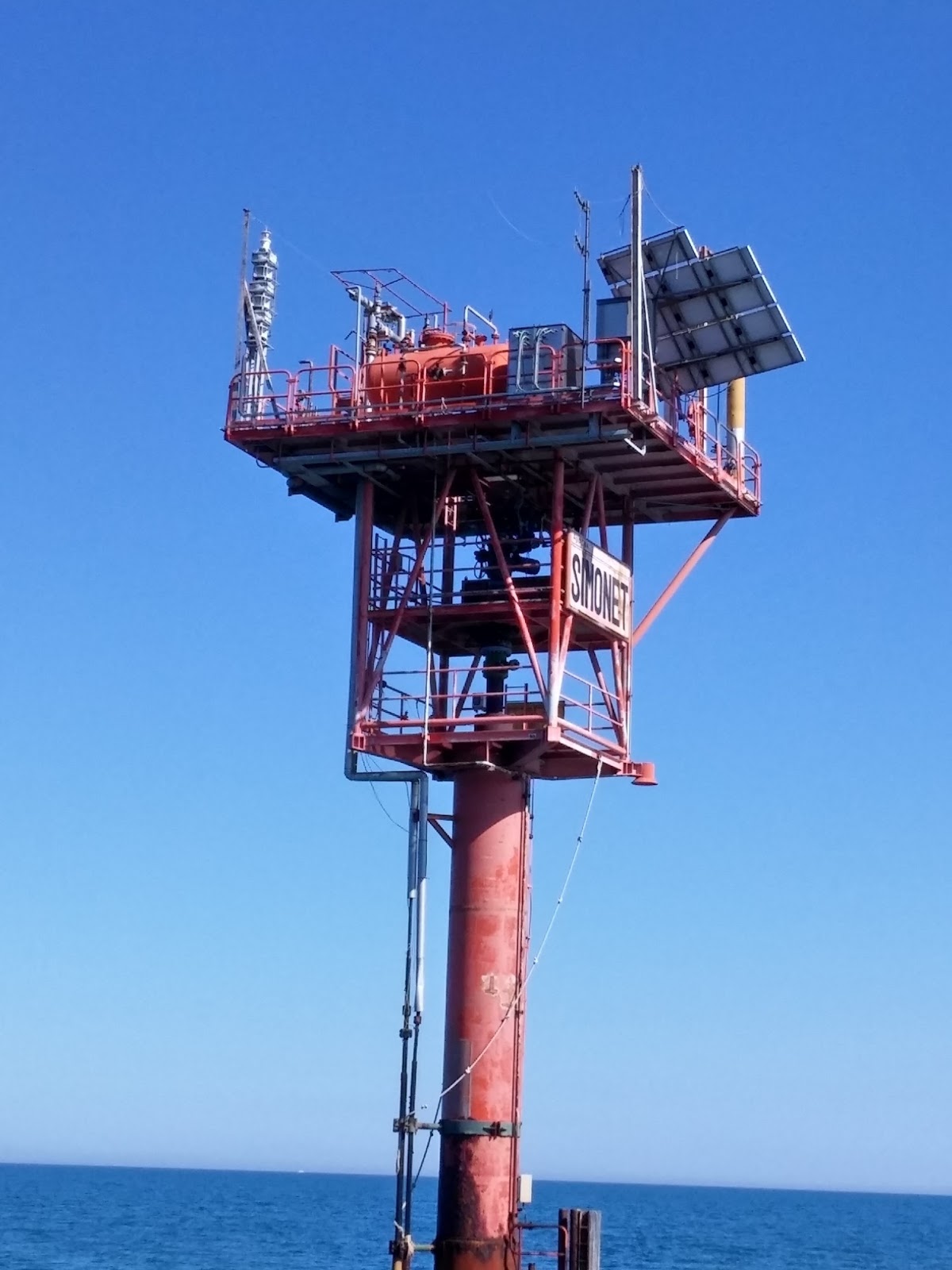 porto di Pescara: Piattaforme a mare_ Abruzzo e Molise_Aggiornamenti ...