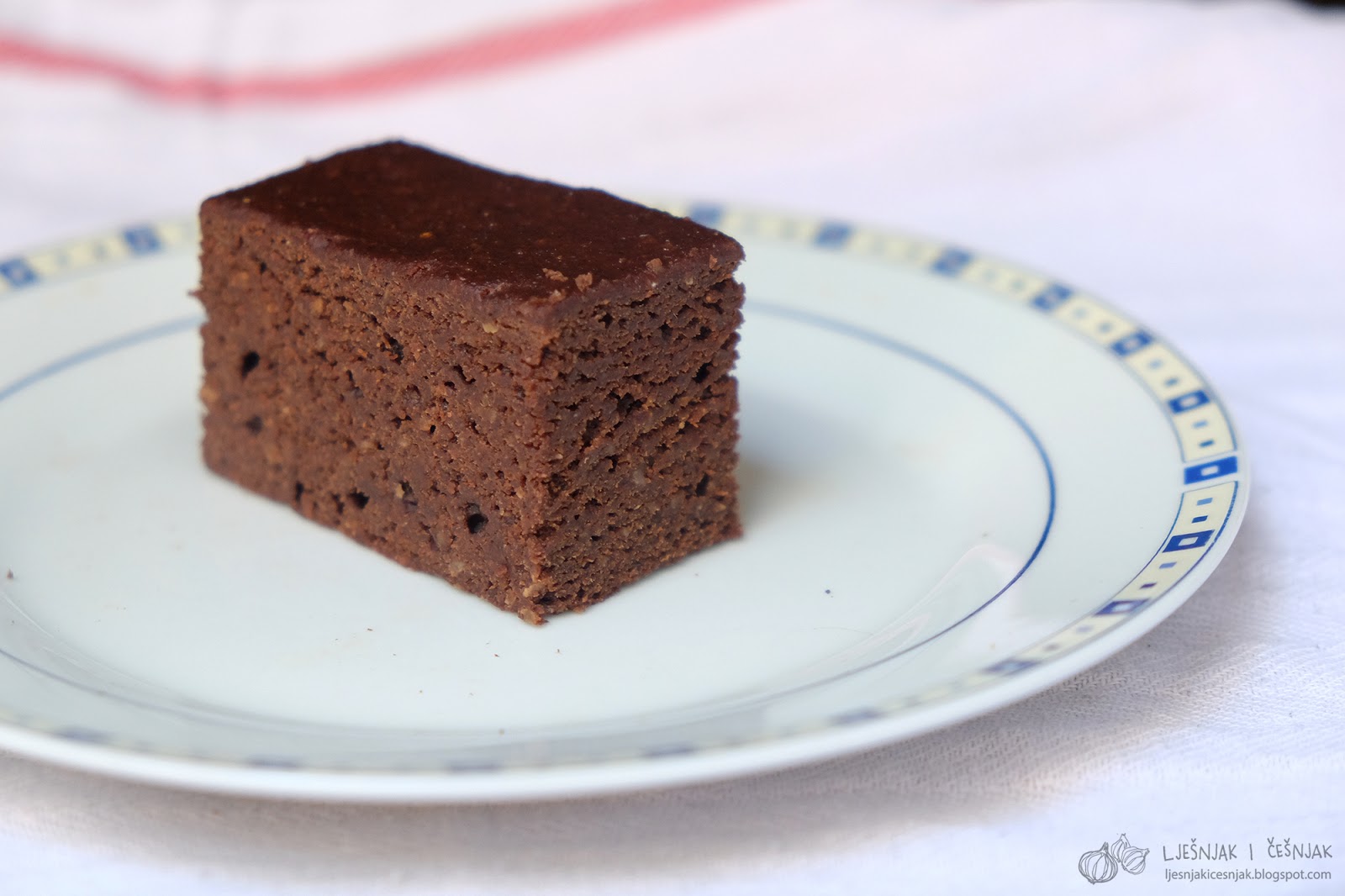 kriška i po: sočni čokoladni biskvit