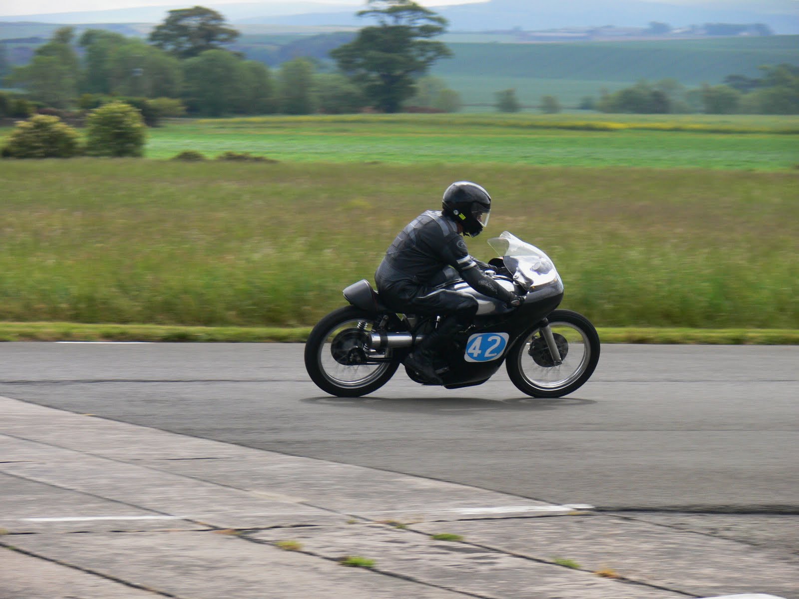 Scottish Classic Motorcycle Racing: Bob McIntyre Memorial Classic Races ...