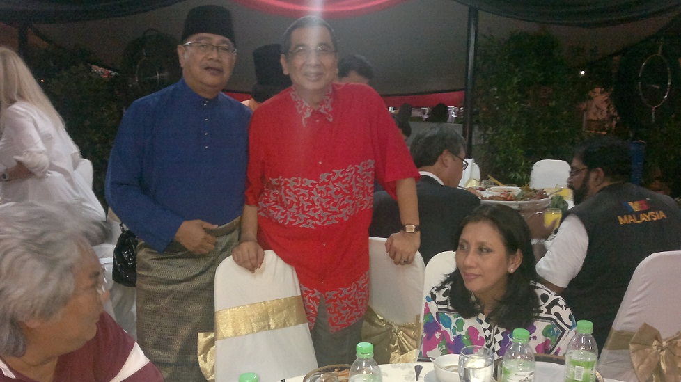 Anak Malaysia: At the News Current Affairs of Media Prima Berhad Riang ...