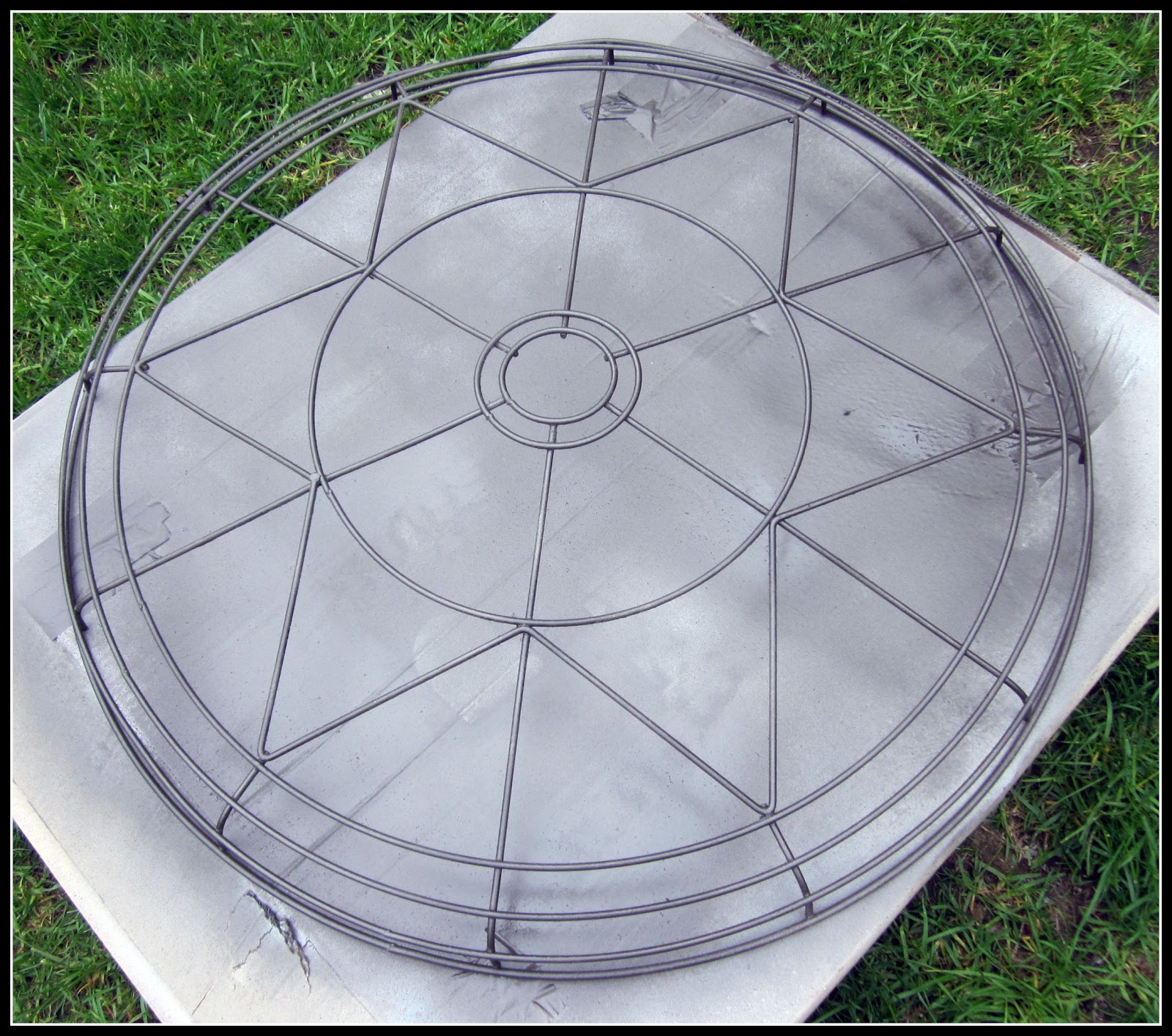 Fan Cover Photo Display