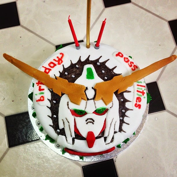 Adorable Gundam Cakes for Gundam Fan's Special Occasion
