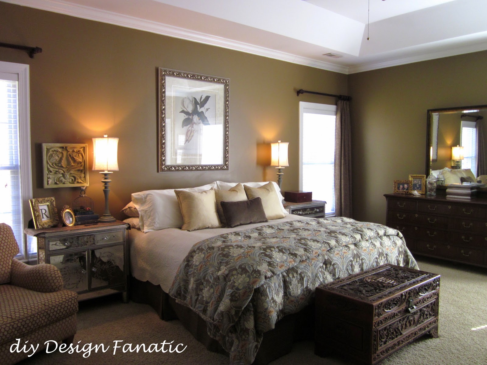 So here's what the room looks like now: