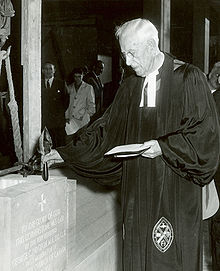 Heretic, Rebel, a Thing to Flout: Canadian Protestants United in a ...