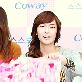 Jessica Jung - Pretty Smile GIFs | Beautiful Korean Artists