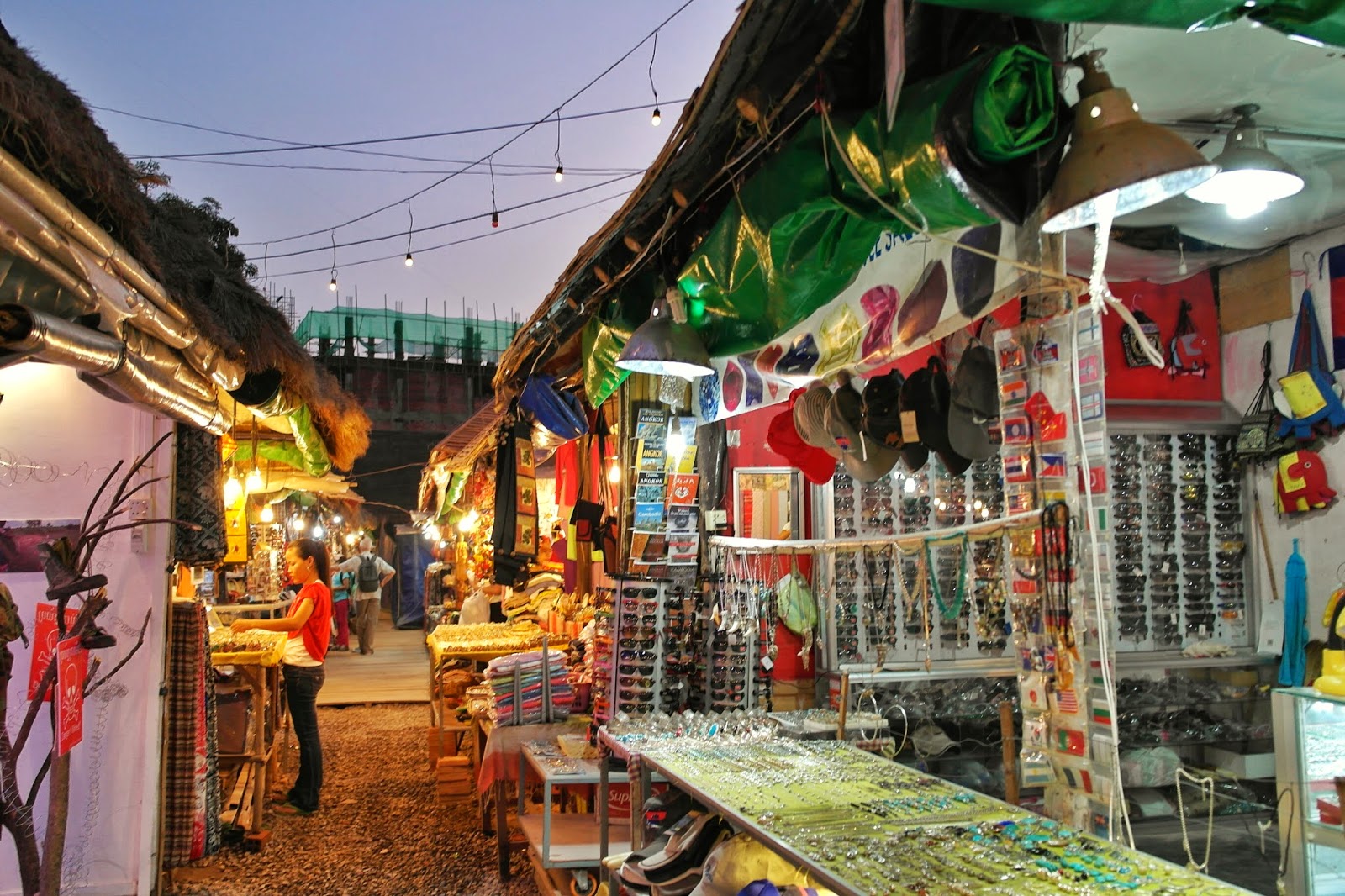 Everyday Im Travelling: Cambodia Day 1 (Siem Reap) : Angkor Wat Putt ...