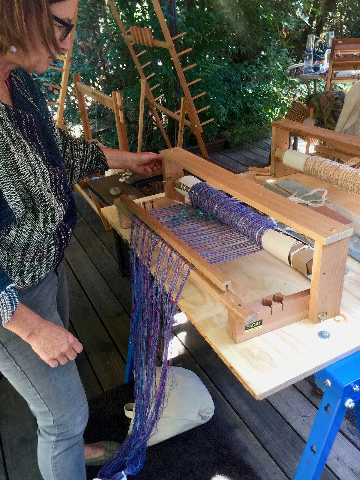 CENTERING WITH FIBER: Learning To warp and thread a Saori floor loom class