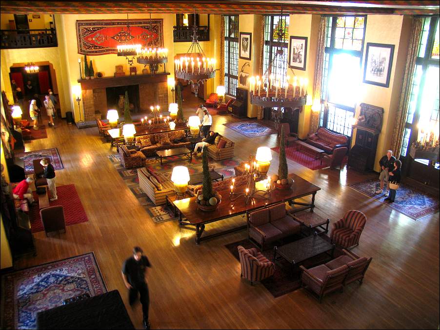 Tahoma Beadworks & Photography: Timberline Lodge