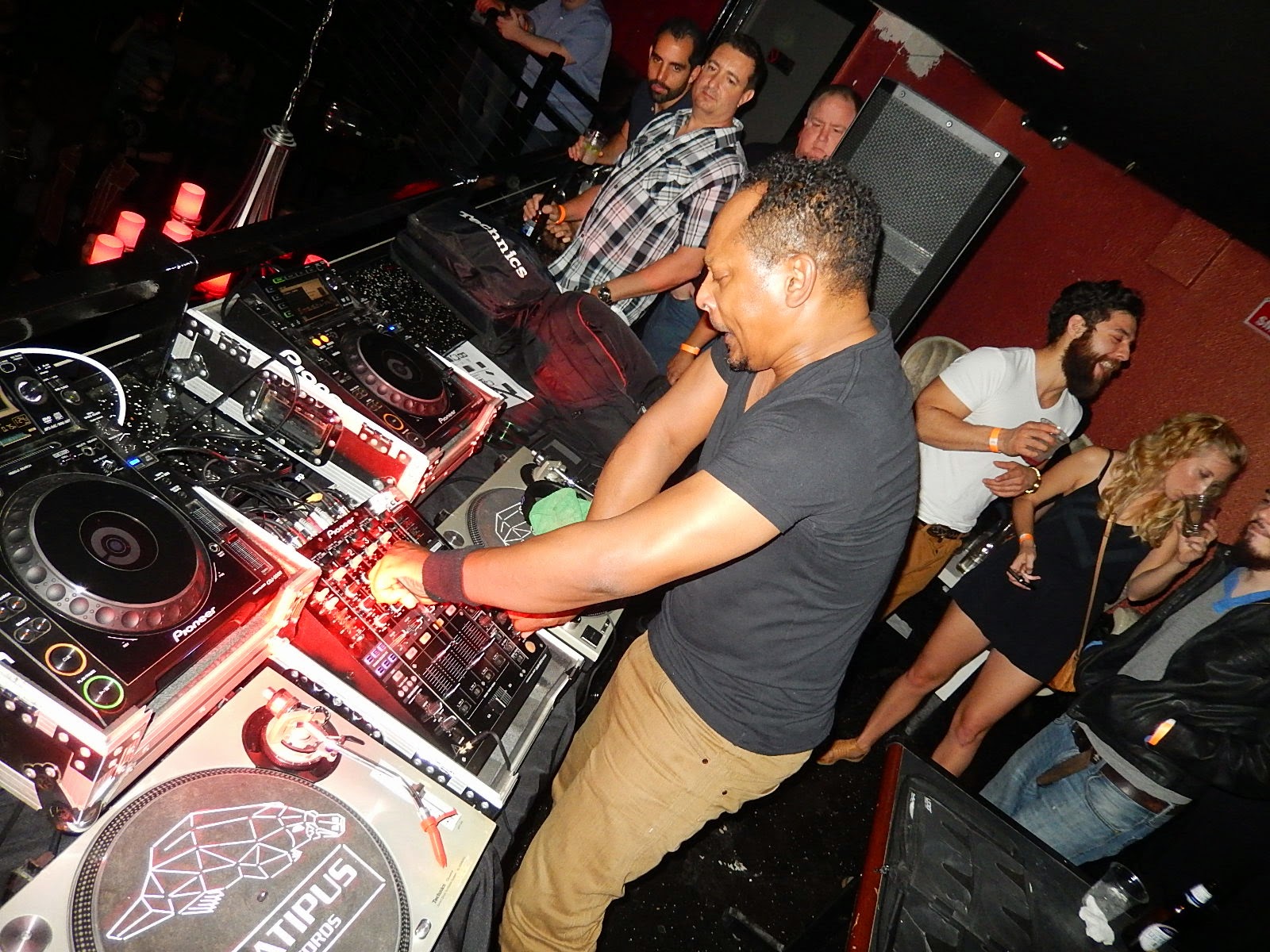 Save Pleasure Island Blog: Club Reports: Vyce Lounge, Club Epic