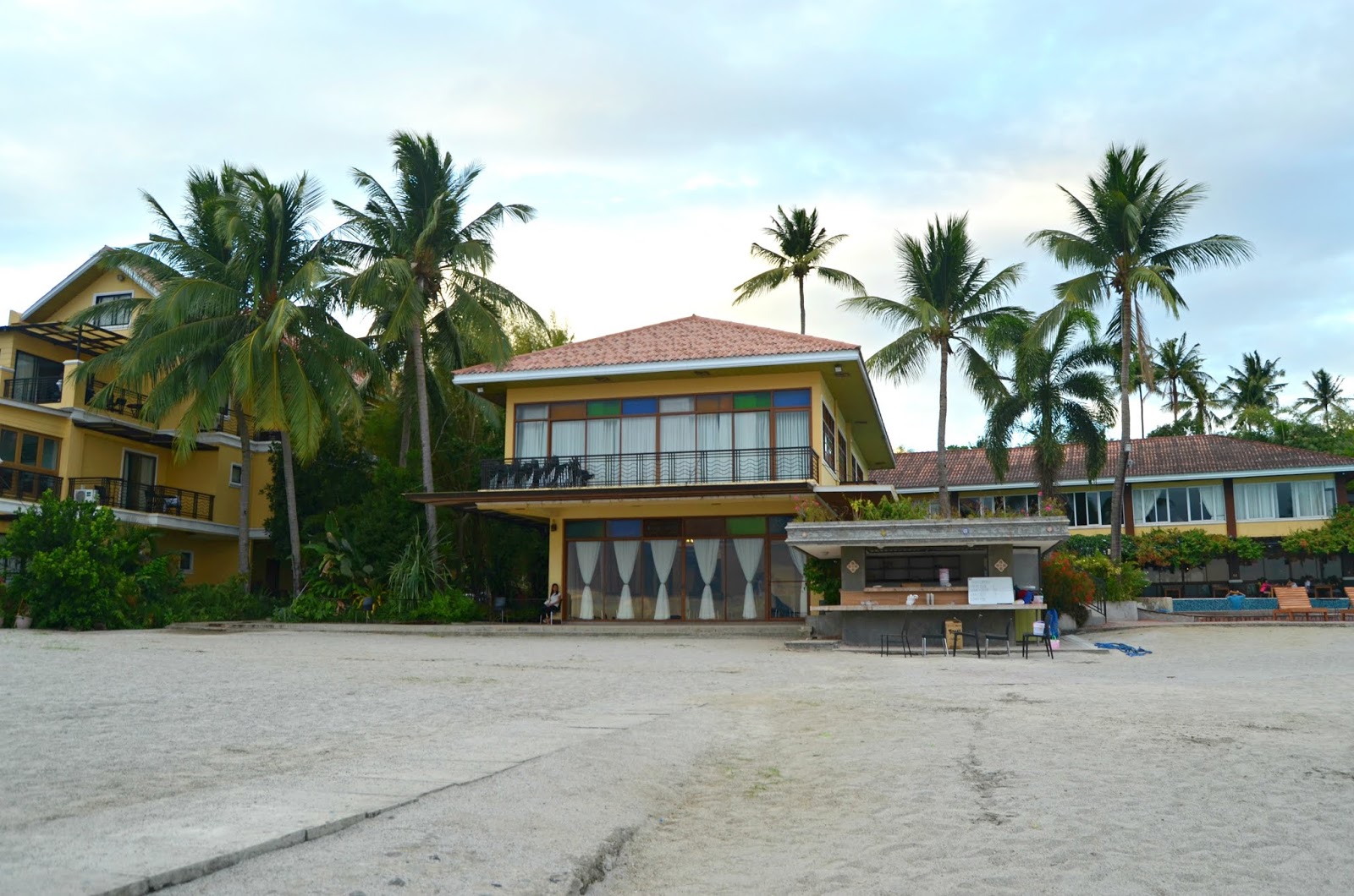 The Bandwagon Chic: Club Balai Isabel + Summer Essentials