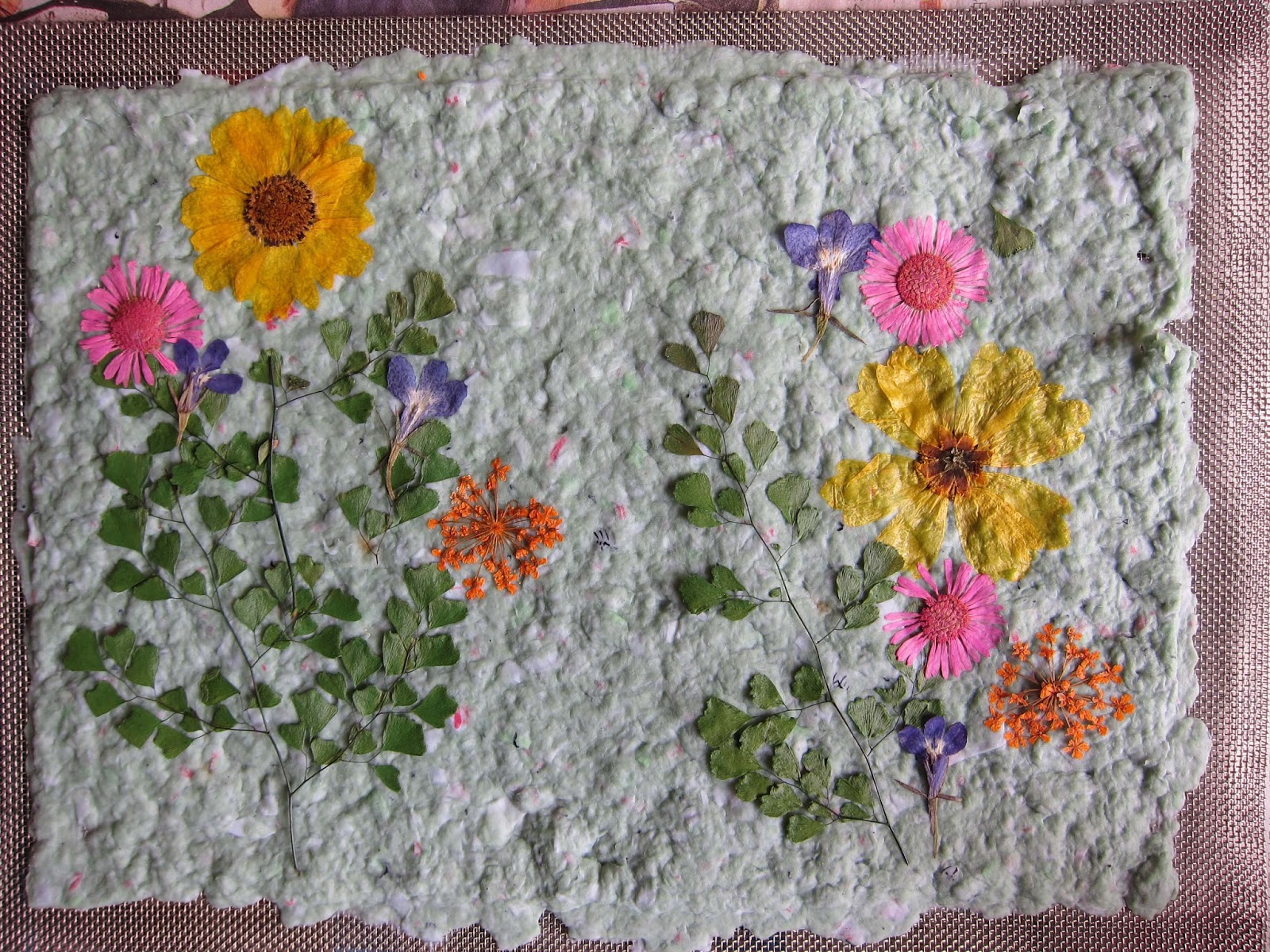 Shine Kids Crafts: Paper Crafts - Reprocessed / Recycle Paper Crafts