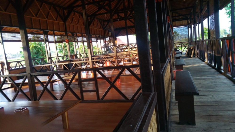 Restauran Khas Sunda Saung Ranggon Tasikmalaya - TASIKMALAYA INFO