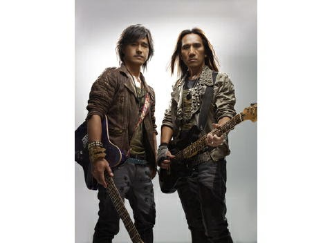 Love Song Lyric: 动力火车 Dong li huo che - 当 Dang