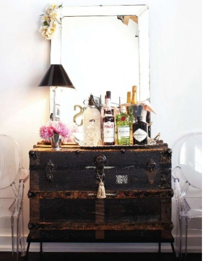 The Sourced Home: DIY: Trunk Bar