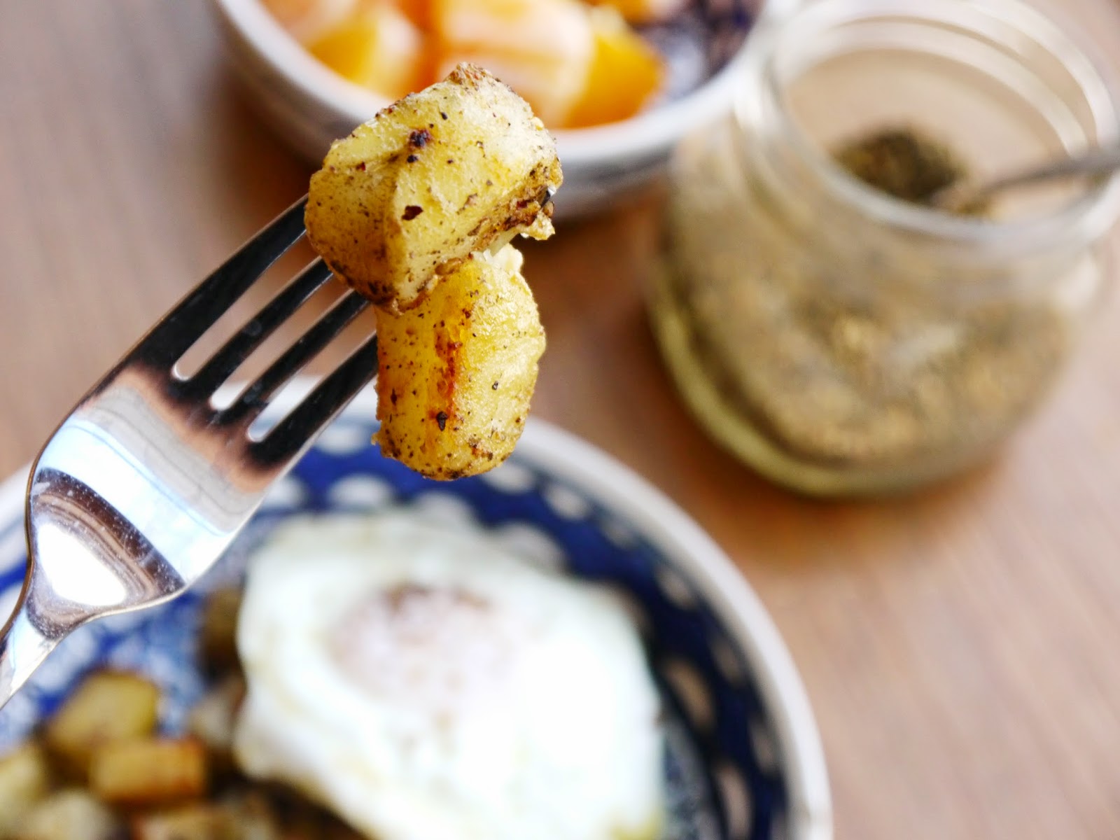 Bint Rhoda's Kitchen: Middle Eastern Breakfast Bowl: Za'atar Skillet ...