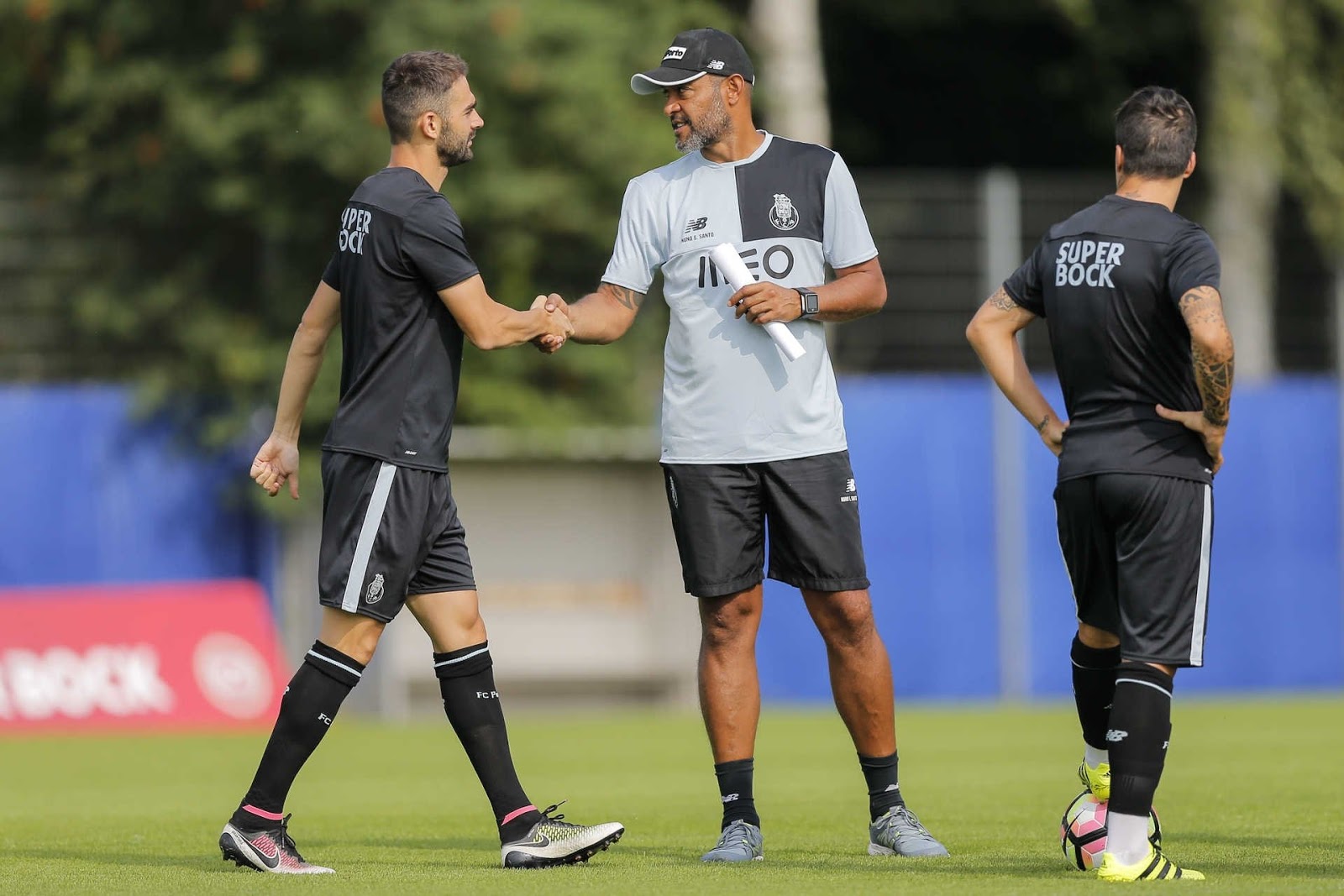 Volta a falar-se de Rafa...