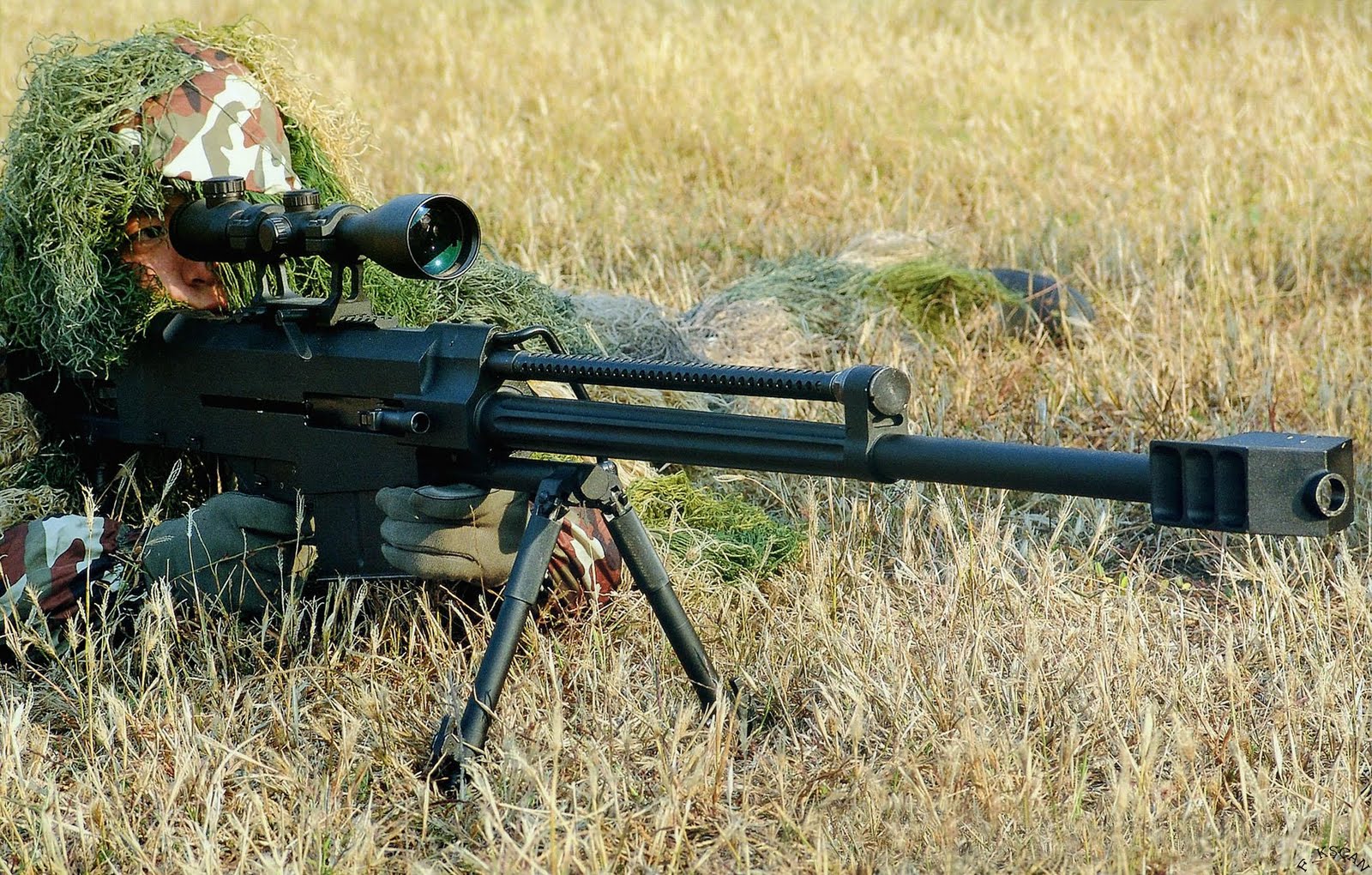 Modern anti tank sniper rifle - snapjolo