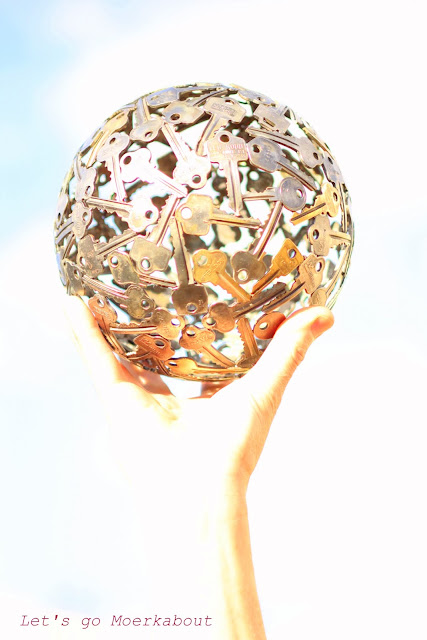 Let's go Moerkabout: Moerkey Art