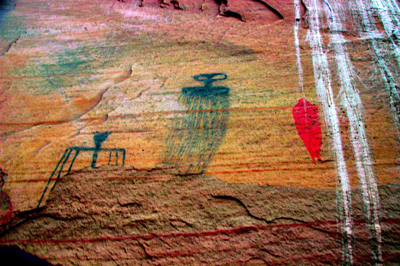 Utah Pictographs, Petroglyphs and Rock Art: Bartlett Site