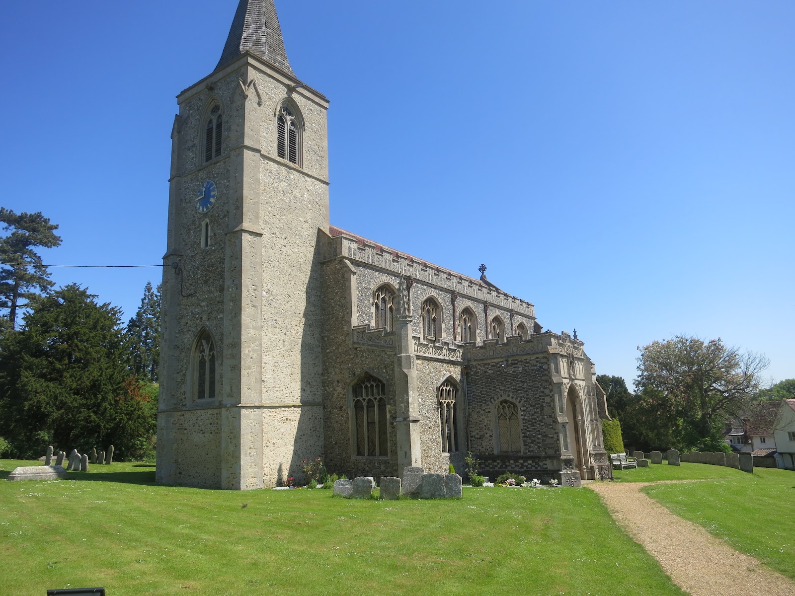 PrunePicker: Lunch in Rattlesden, Suffolk, England.