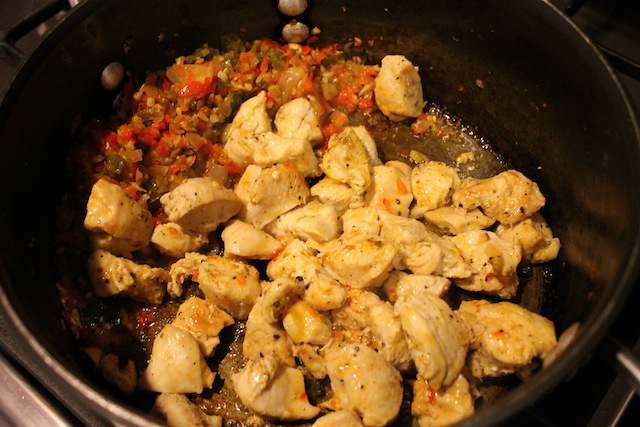 Food Lust People Love: Jalapeño Popper Chicken Chili