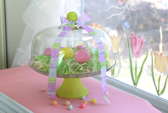 How to Turn A Boring Cake Plate Into a Chic Colorful One - Crafts a la mode