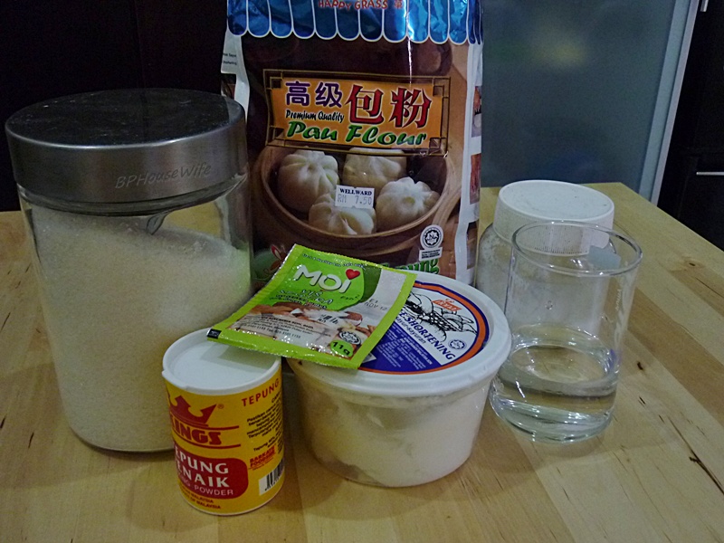 BPHouseWife: Chicken Pau/Chinese Steamed Bun Recipe with Chicken ...