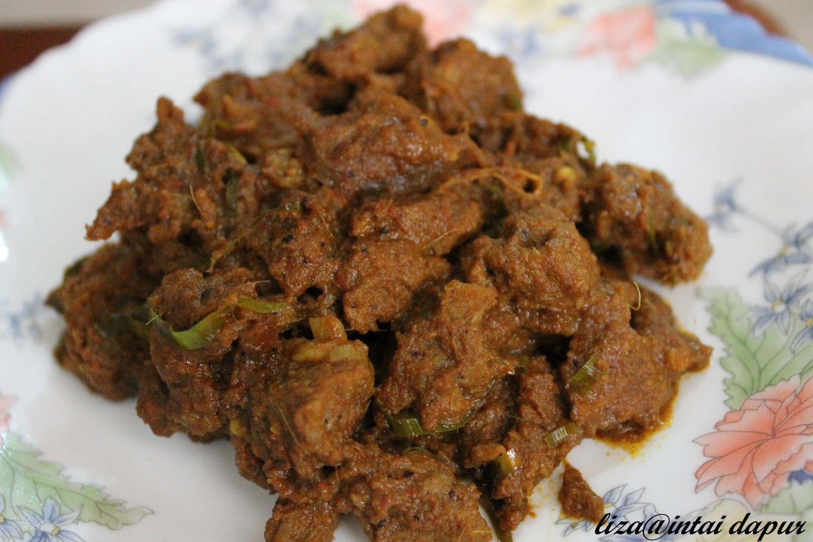 INTAI DAPUR: Rendang Daging Dan Ayam Masala..