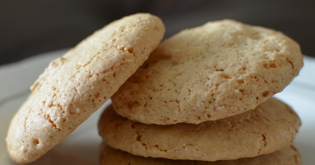 Playing with Flour: Almond and hazelnut dacquoise
