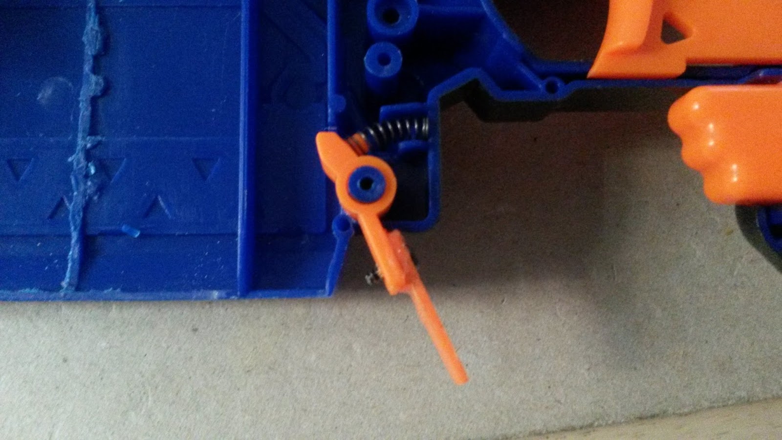 Outback Nerf: Mod: Knock-off Stryfe with Blade 180s