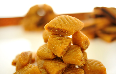 Makroud (Fried date cookies) Recipe | Arabic Food Recipes