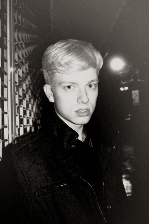 ! VICTOR HOFFMAN .: Victor Hoffman