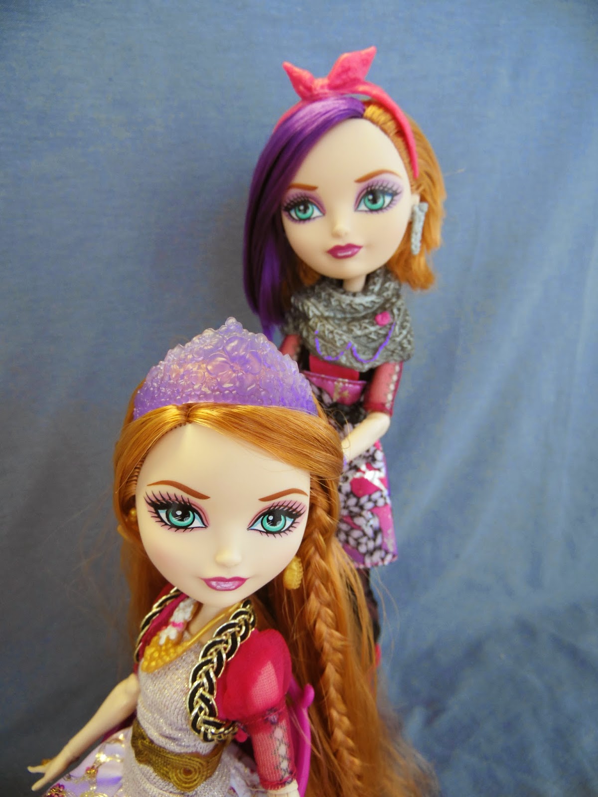 Christina Articulates: Ever After High's Holly and Poppy O'Hair