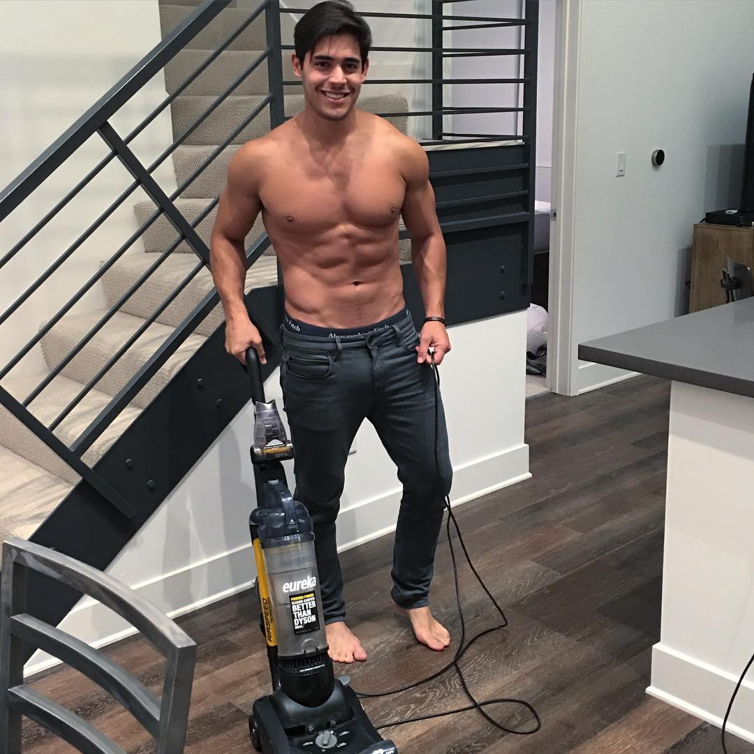 Il pacco del giorno: Nicholas Massa - JIMI PARADISE